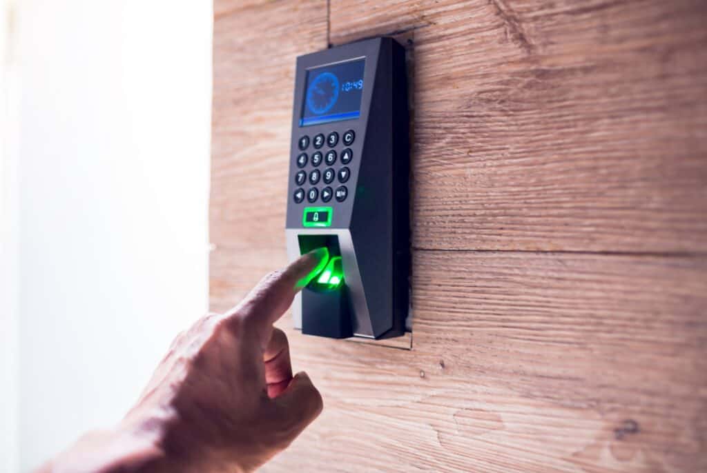 Keypad Access Benefits: Secure, Convenient Entry | R3 Access