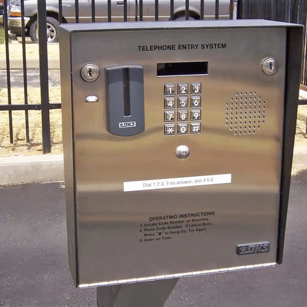 How CellGate Enhances Gated Access with 24/7 Security?